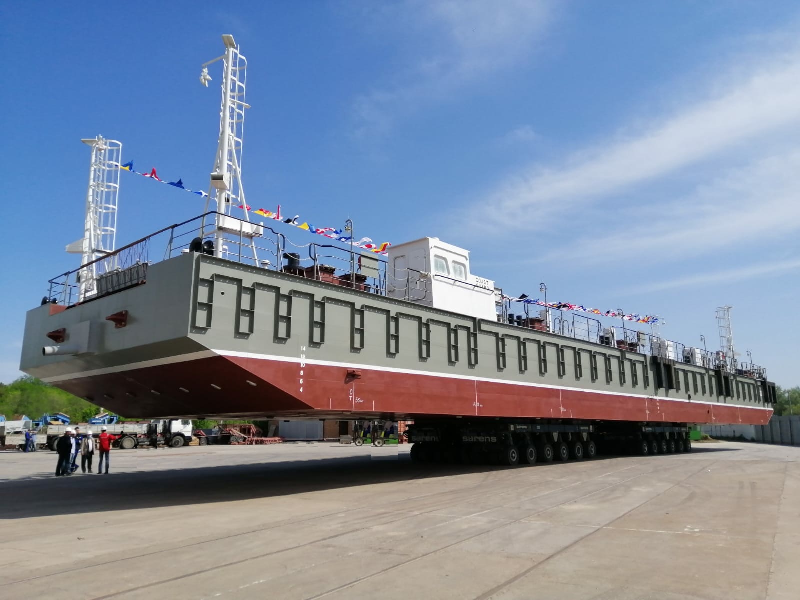 SARENS - Sarens Transports a 375T Barge in Uralsk, Kazakhstan
