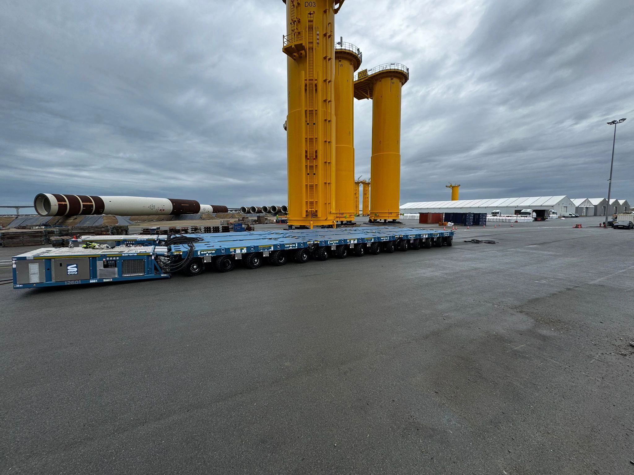 SARENS - Sarens Expands SPMT Fleet with Over 100 Cometto Axle Lines